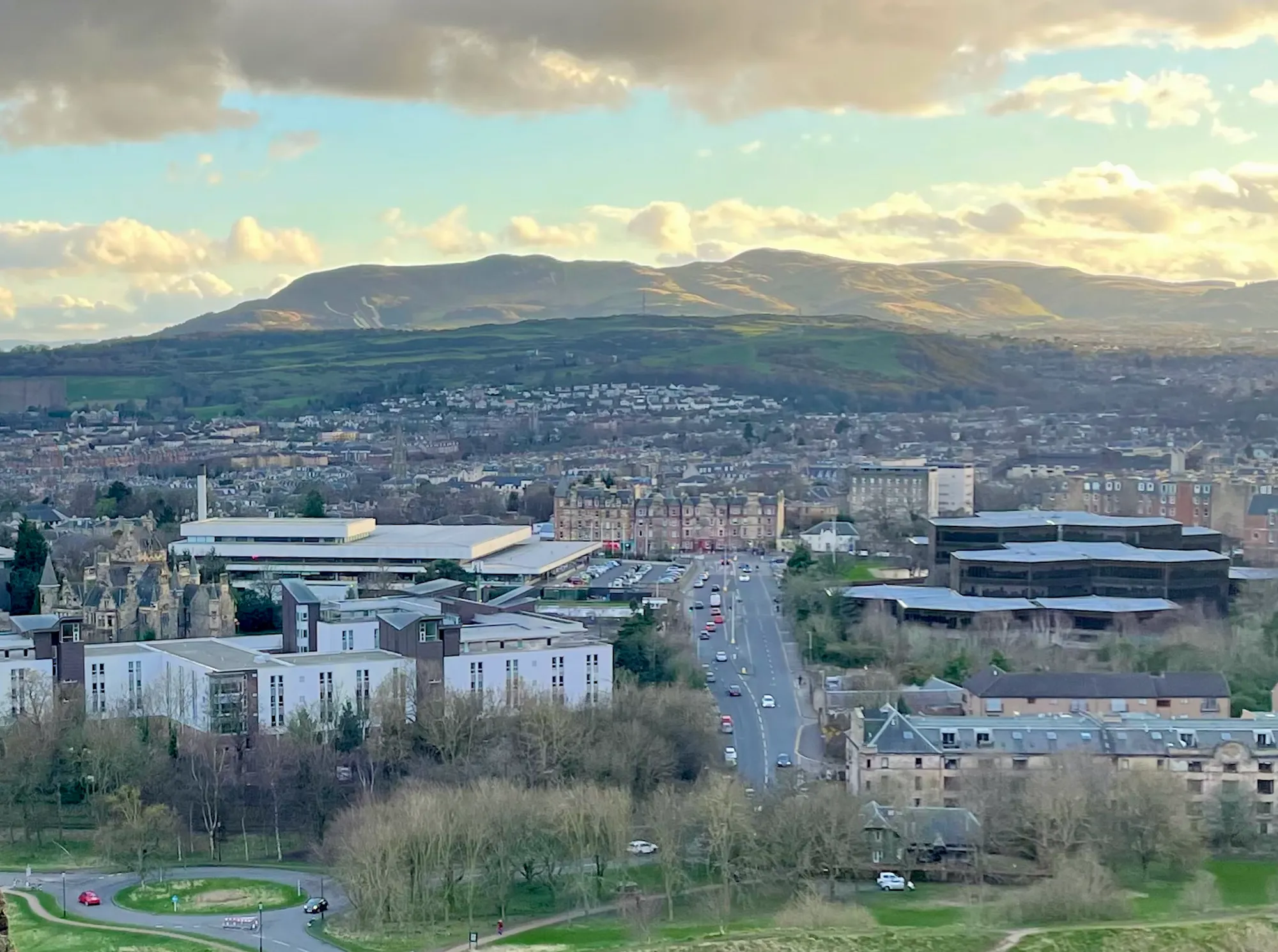 The Edinburgh Minute